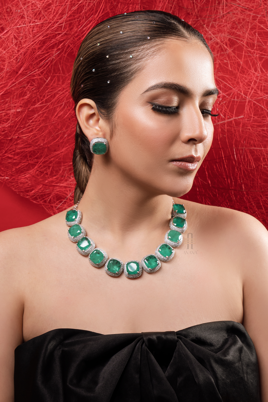 Modern Collection of Jewellery by Anana